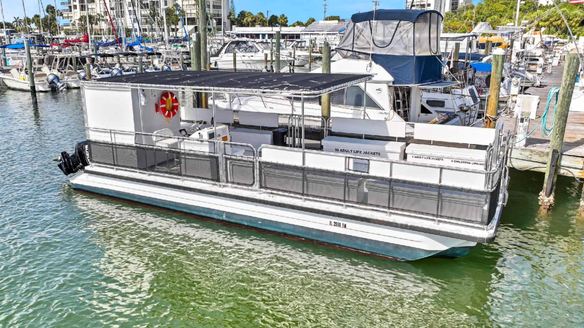 Passenger vessels - Home of the Bulldog Boats