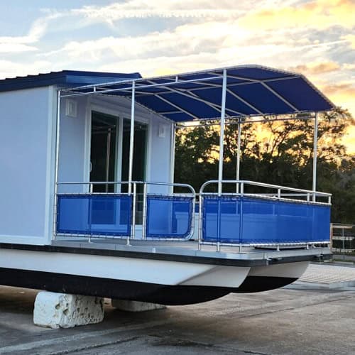 River & Coast Houseboat - A&M Manufacturing